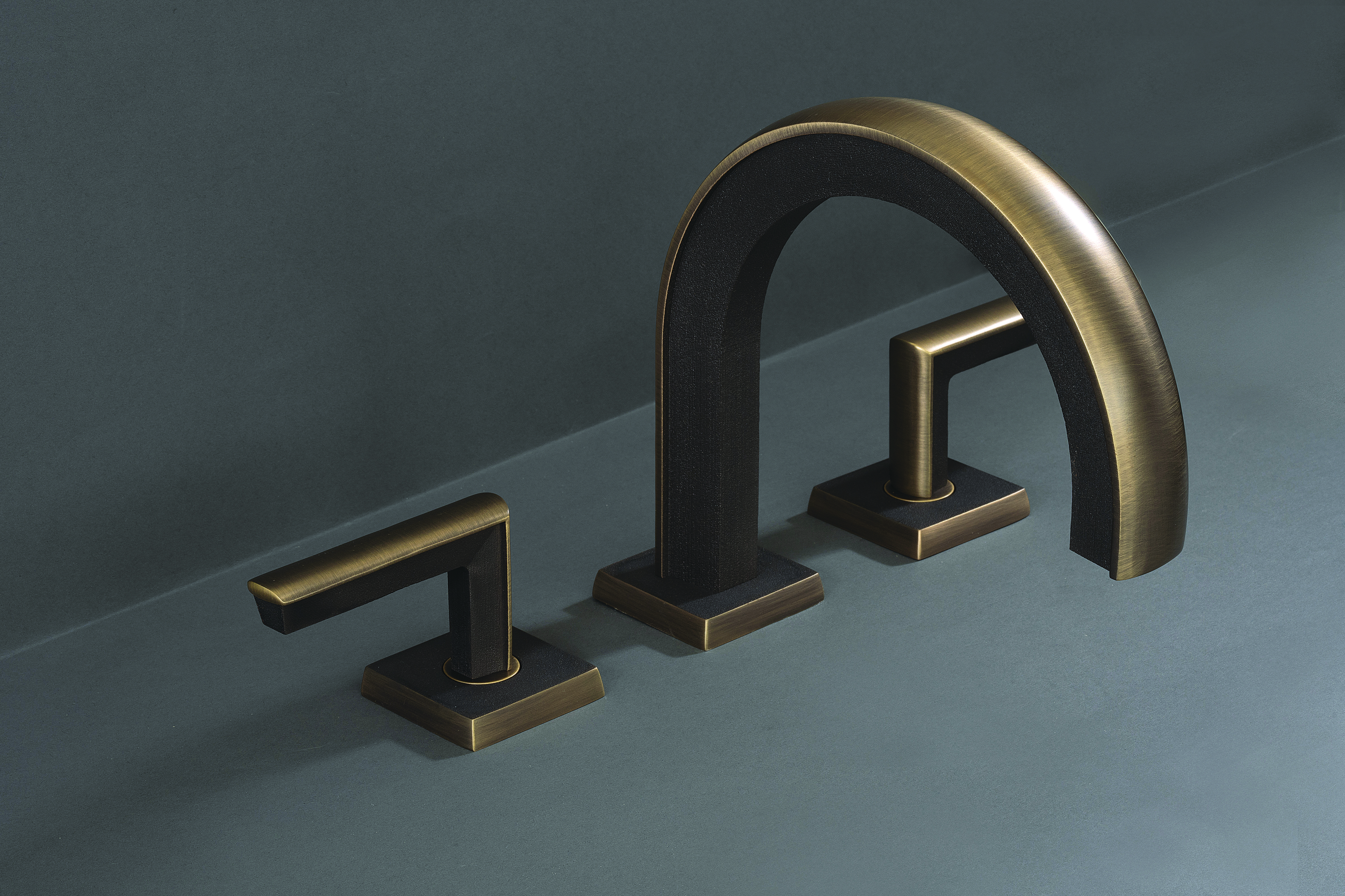 The Watermark Collection: Over a Dozen Designer Faucet Ranges for ...