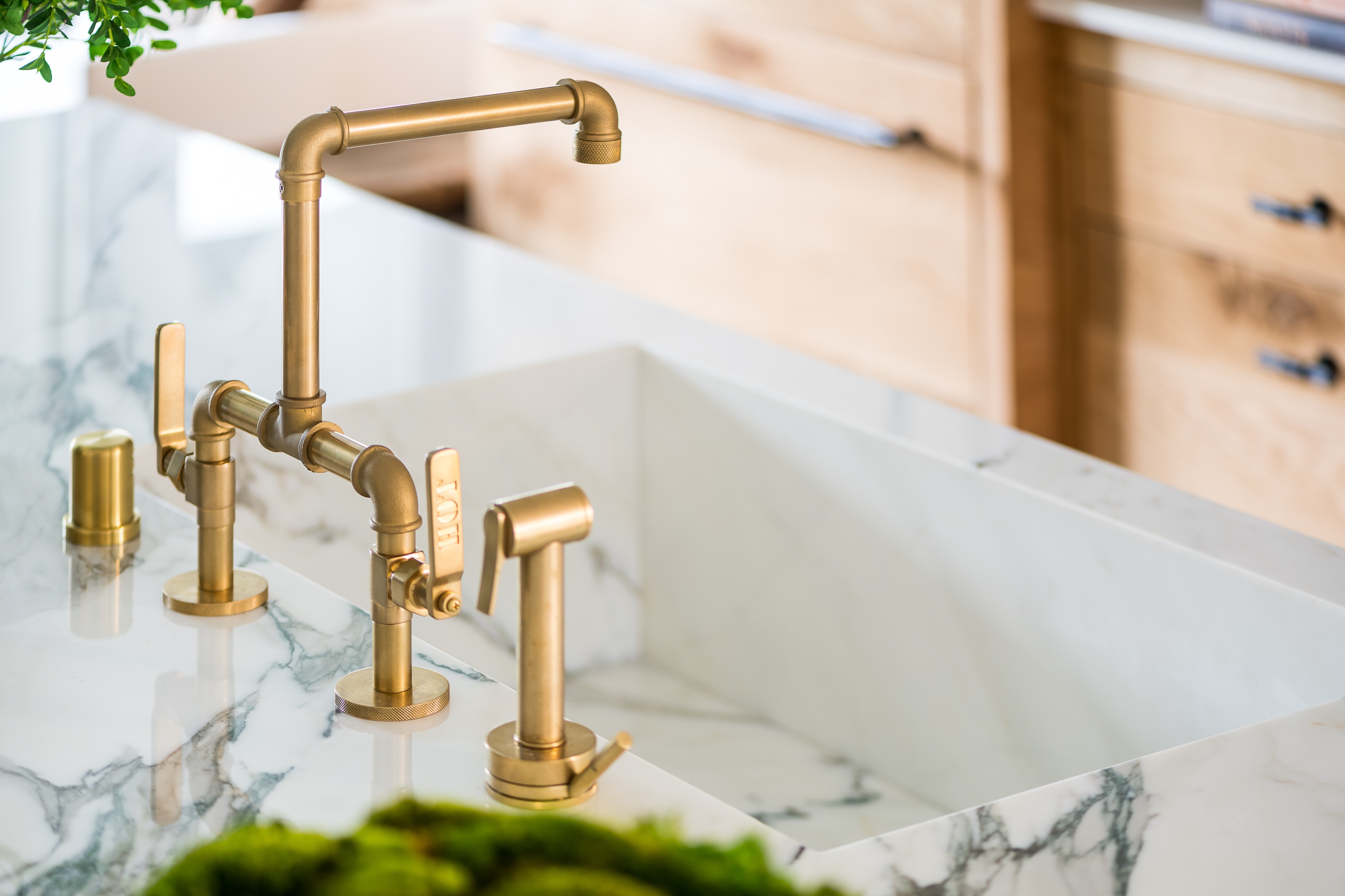 Luxury Kitchen and Bathroom Faucets Made in Brooklyn | Watermark ...